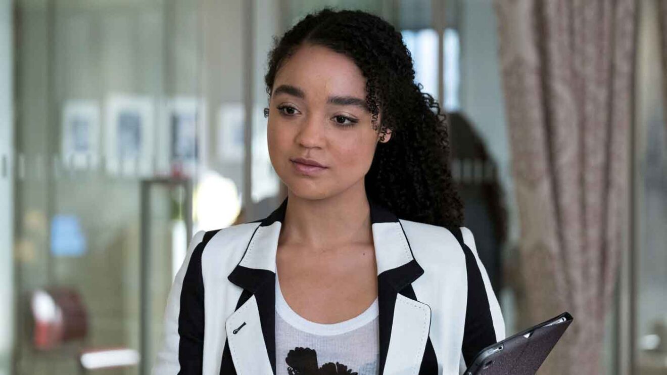 The Bold Type’s Aisha Dee Talks About The “Cleo Nooo” H2O Craze In America