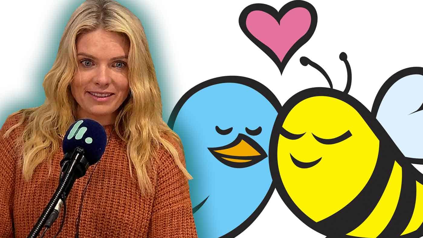 Erin Has Extremely Awkward Birds And Bees Talk With Daughter