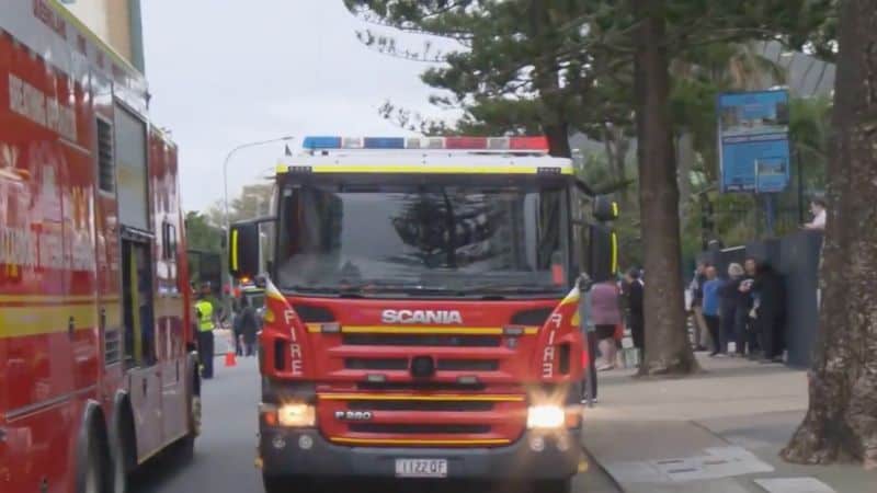 Hundreds Of People Evacuated From Q1 Following Fire