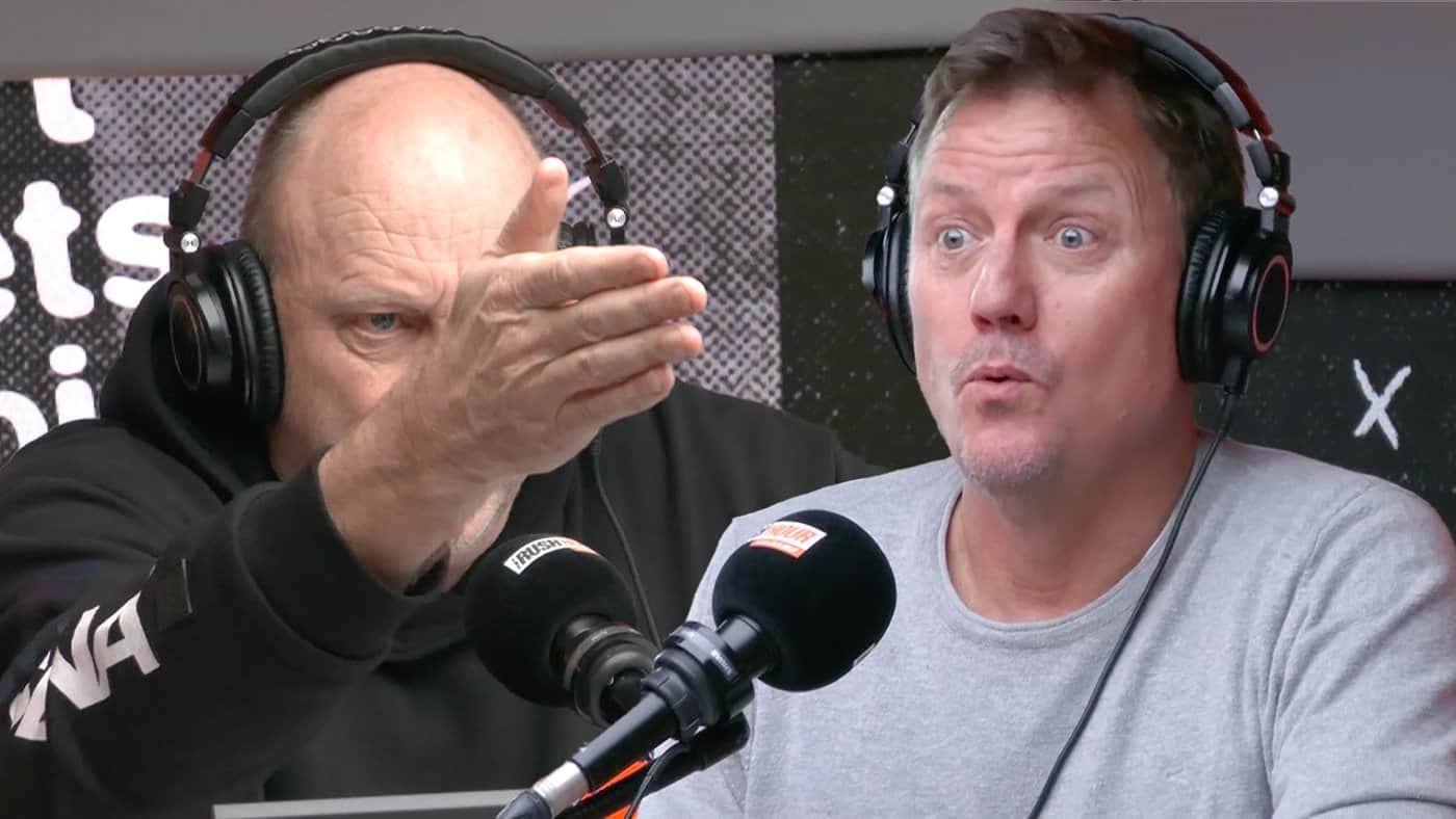 JB Hijacks Billy's Joke And Scores His Own Plastic