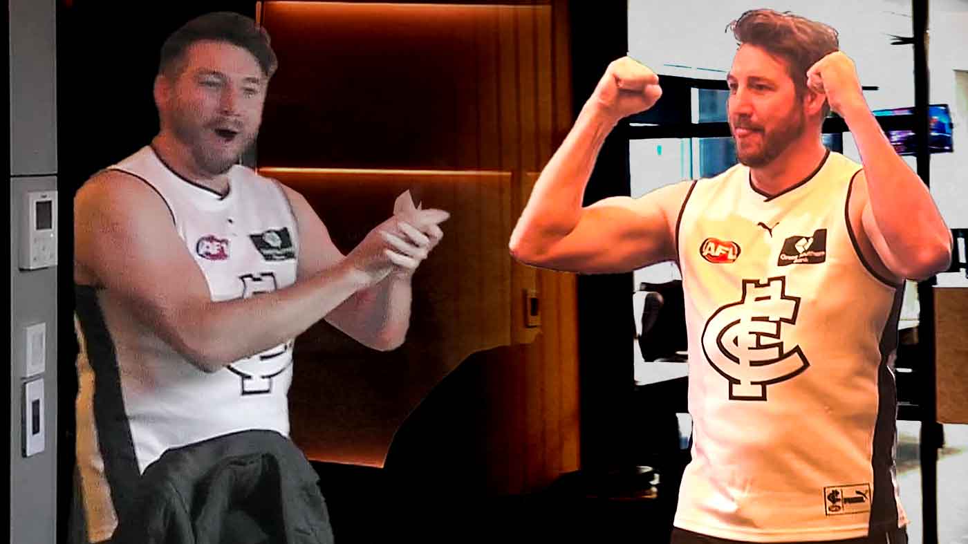 Daisy Thomas Rocks Up To The Midweek Rub In Full Carlton Kit