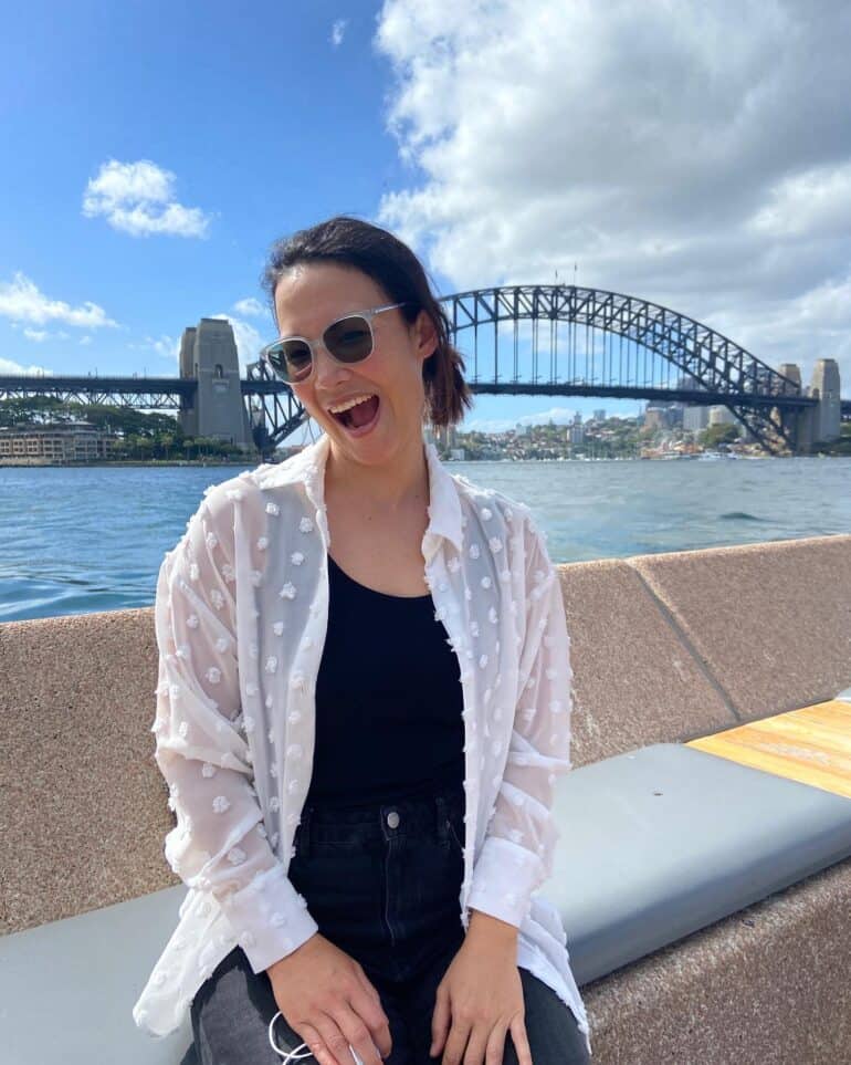 Comedian Lizzy Hoo Reveals Strange Place She Likes To Poo