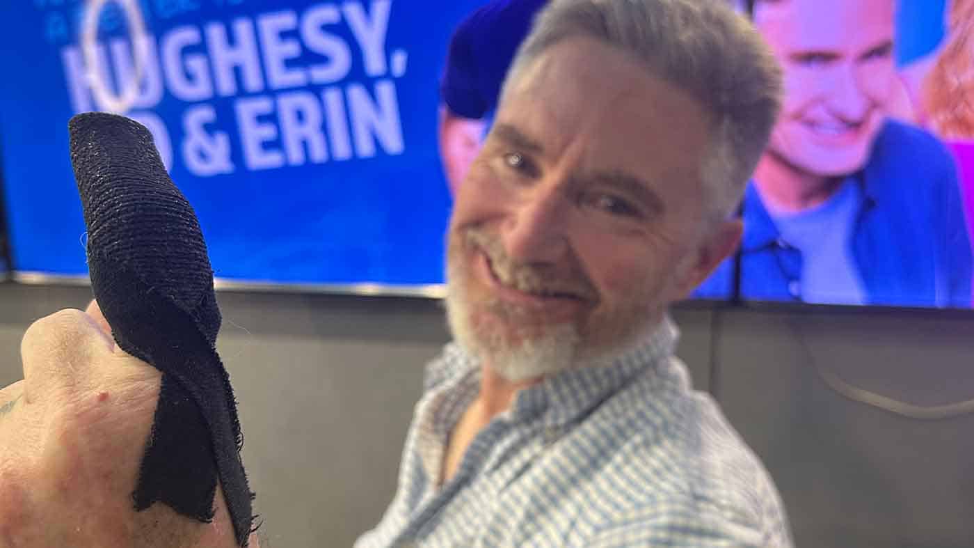 Hughesy Confronts Doctor Who Said His Busted Finger Stinks