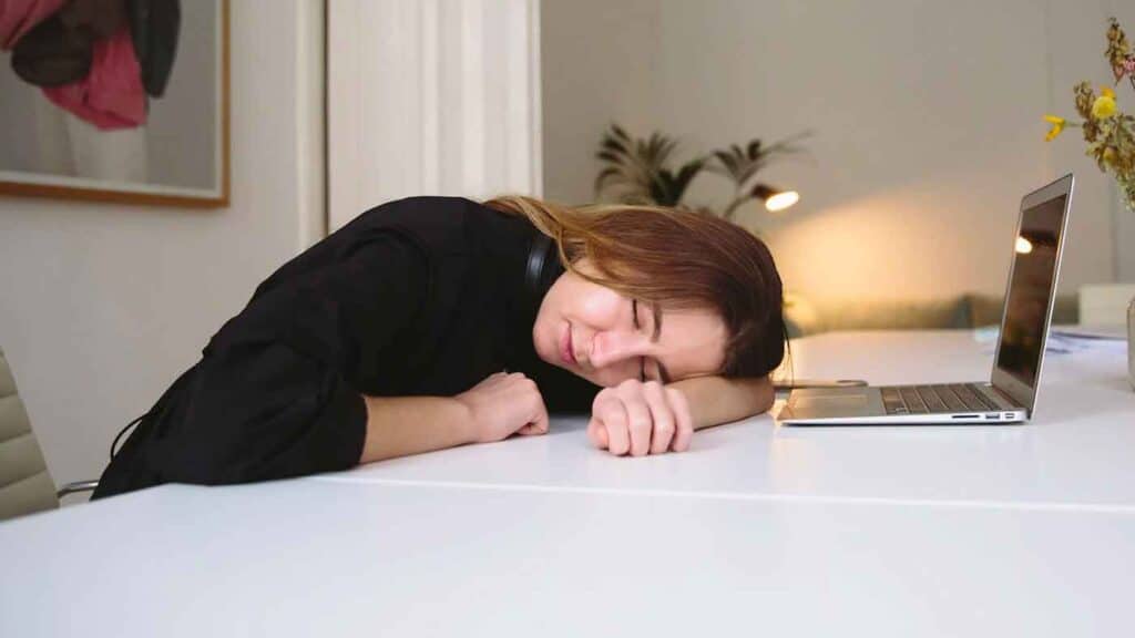 What Is A ‘Caffeine Nap’ & How Could It Help With Productivity?